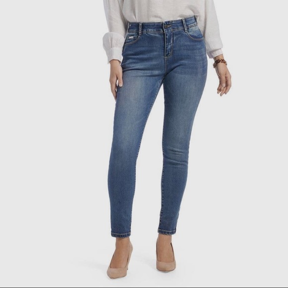 Coco + Carmen | Jeans | Omg Zoeyzip Skinny Jean Medium Wash Size Medium | Poshmark